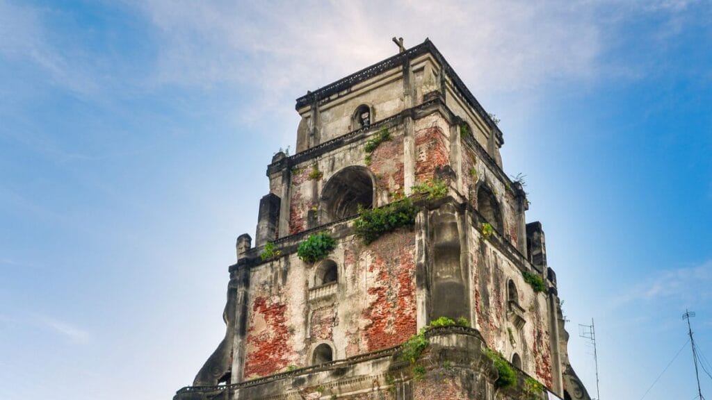 Best Places to Visit in Ilocos Norte