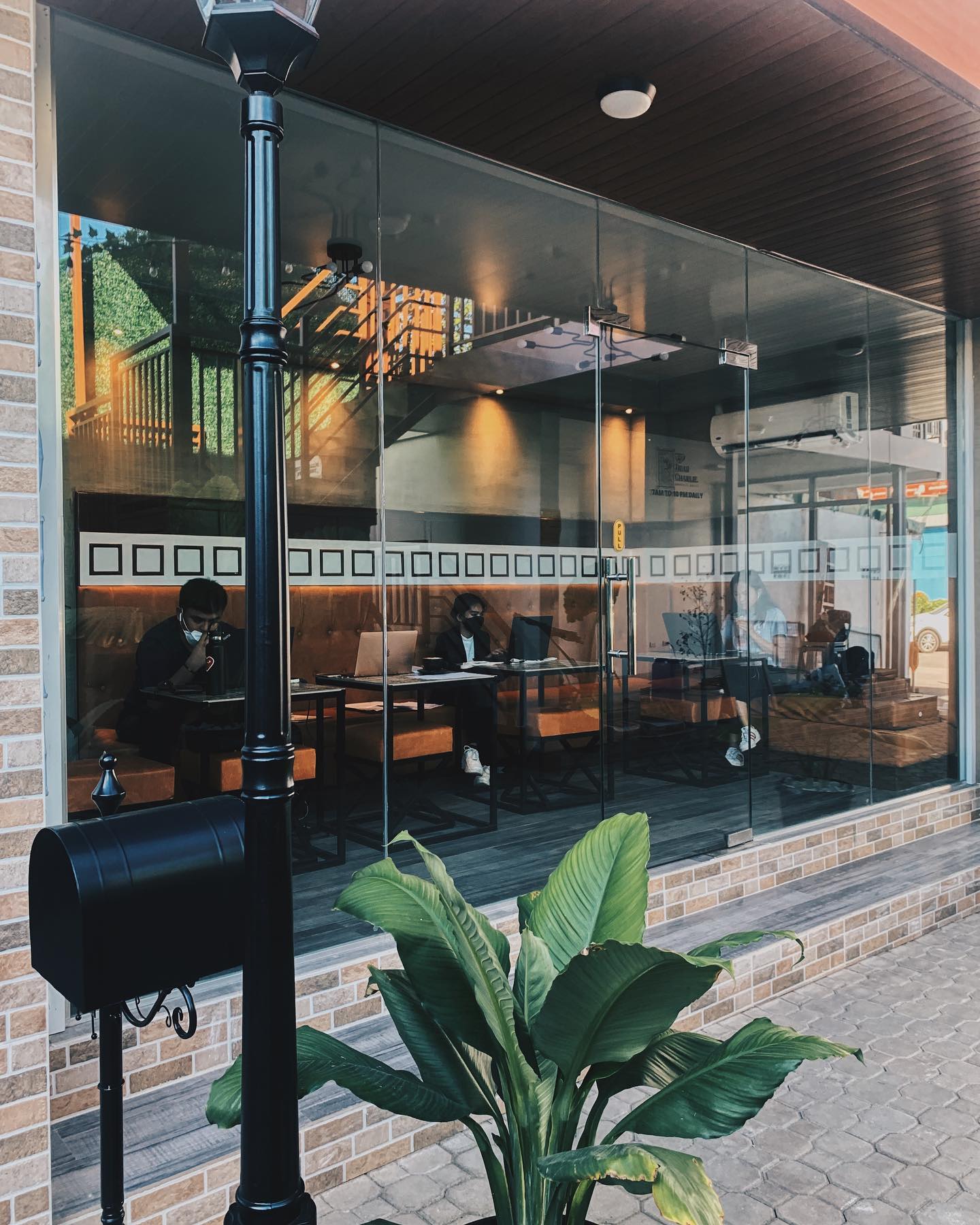 Discover 30+ Aesthetic Cafes in Batangas, Philippines – Frecelynne